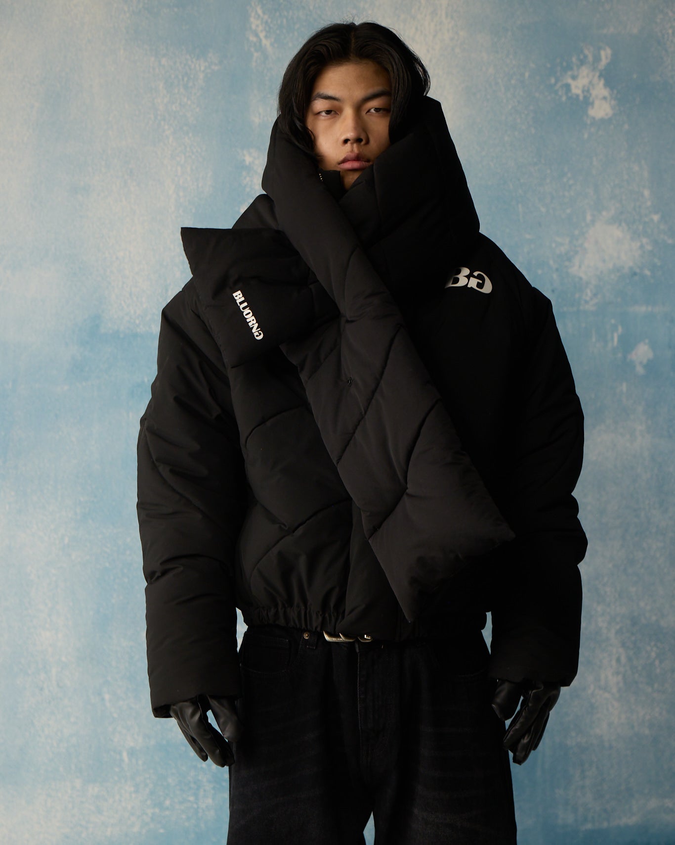 Buy Black Insulated Puffer Jacket With Zip-Front | BLUORNG